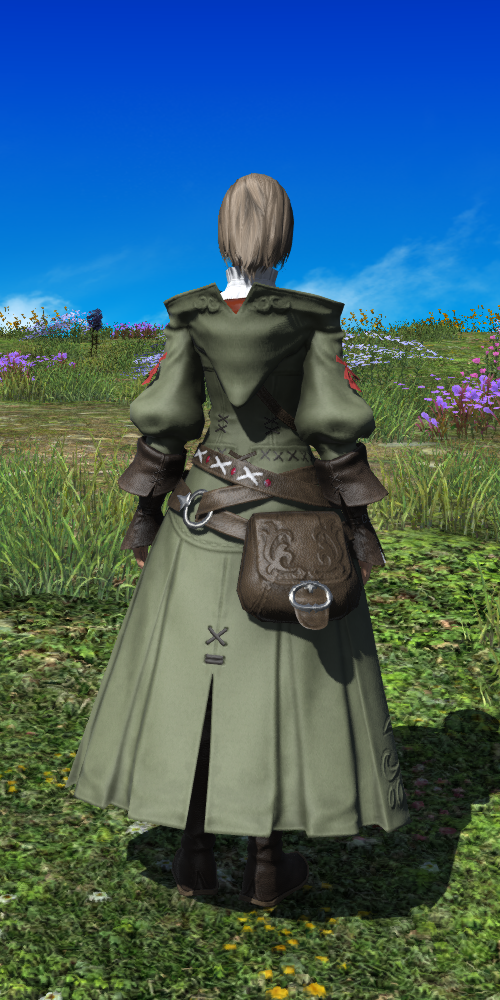 Acolyte's Set | Eorzea Collection