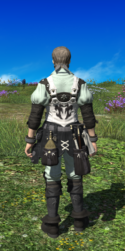 Trailblazer's Set | Eorzea Collection
